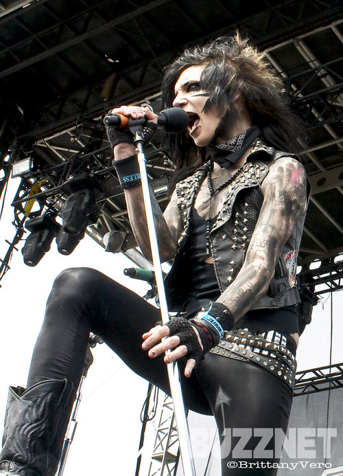 Andy Sixx image