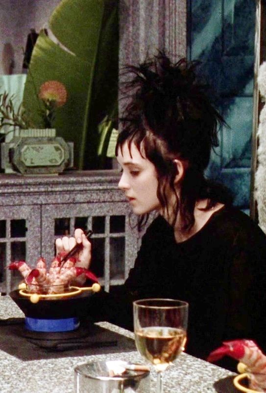 Lydia Deetz picture