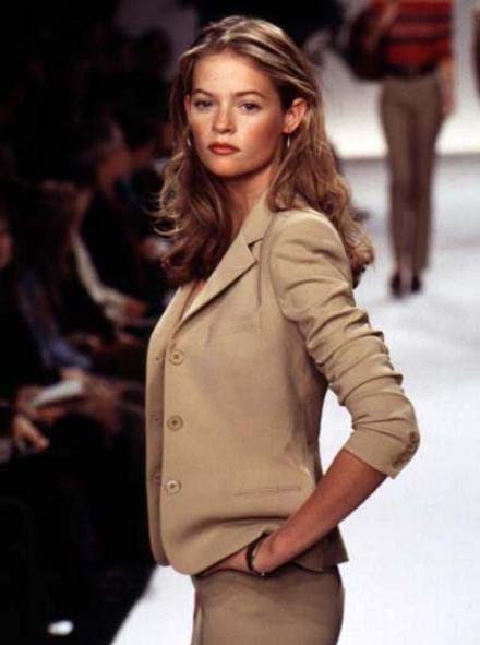 Picture of Sarah Thomas (model)