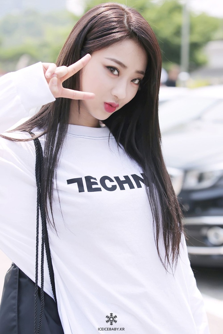 Picture of Kyungri