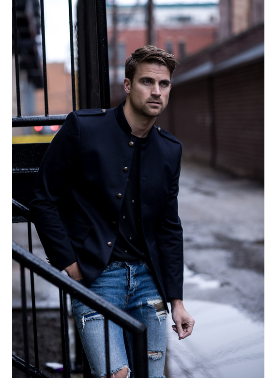 Picture of David Entinghe