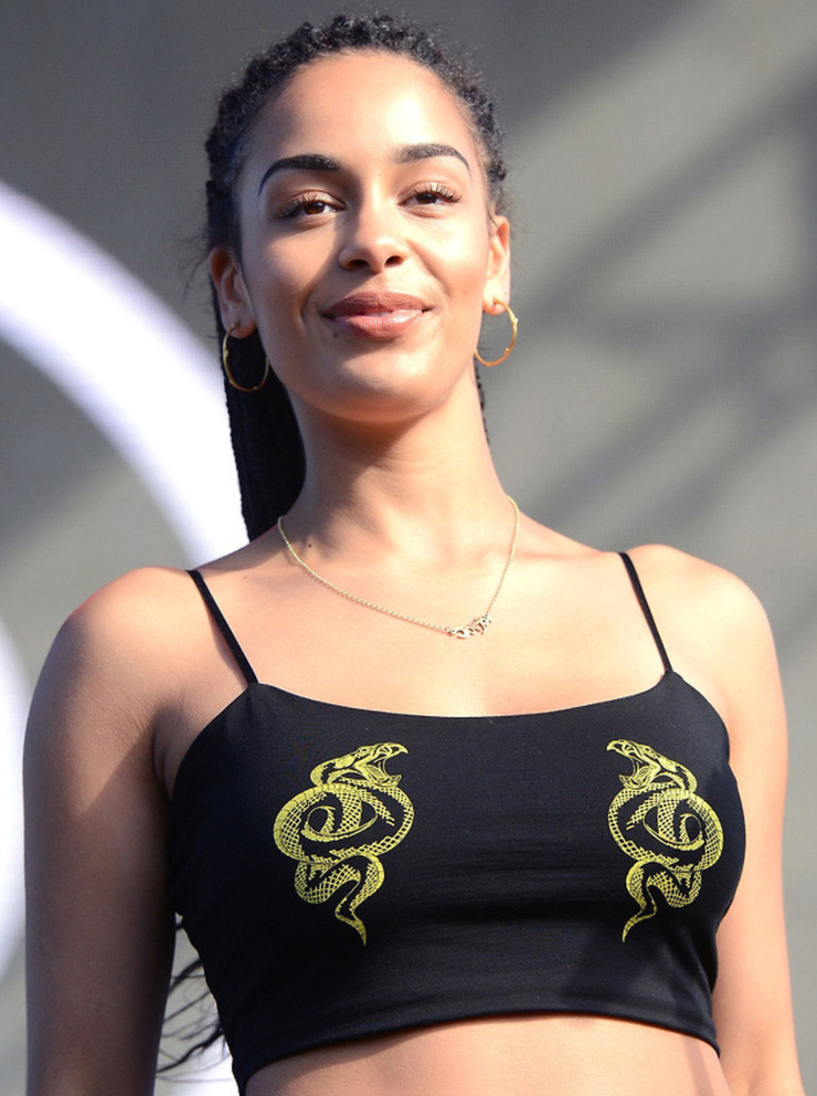 Jorja Smith picture