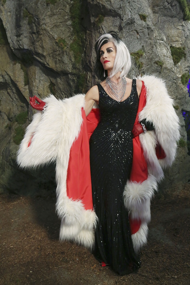 Picture of Cruella De Vil (Victoria Smurfit)