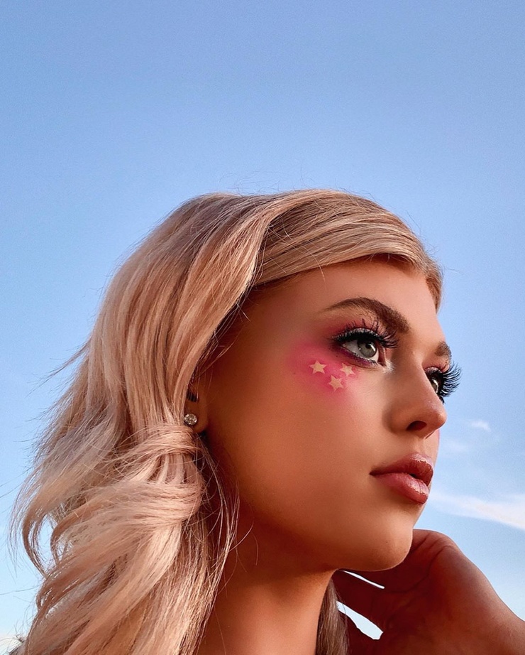 Loren Beech image