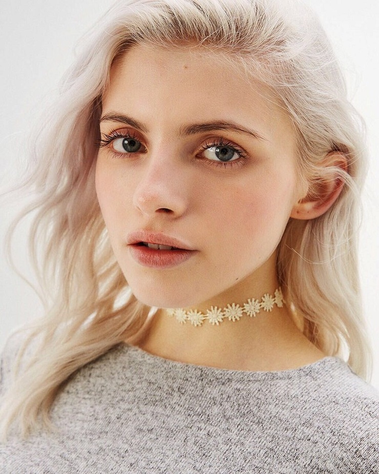 Neve Caffrey picture