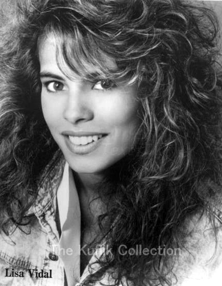 Lisa Vidal image