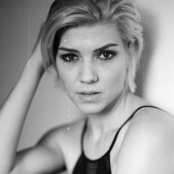 Mary Kolende picture