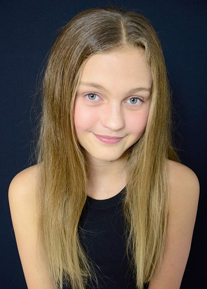 Picture of Summer Robertson