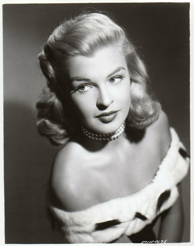 Peggy Knudsen