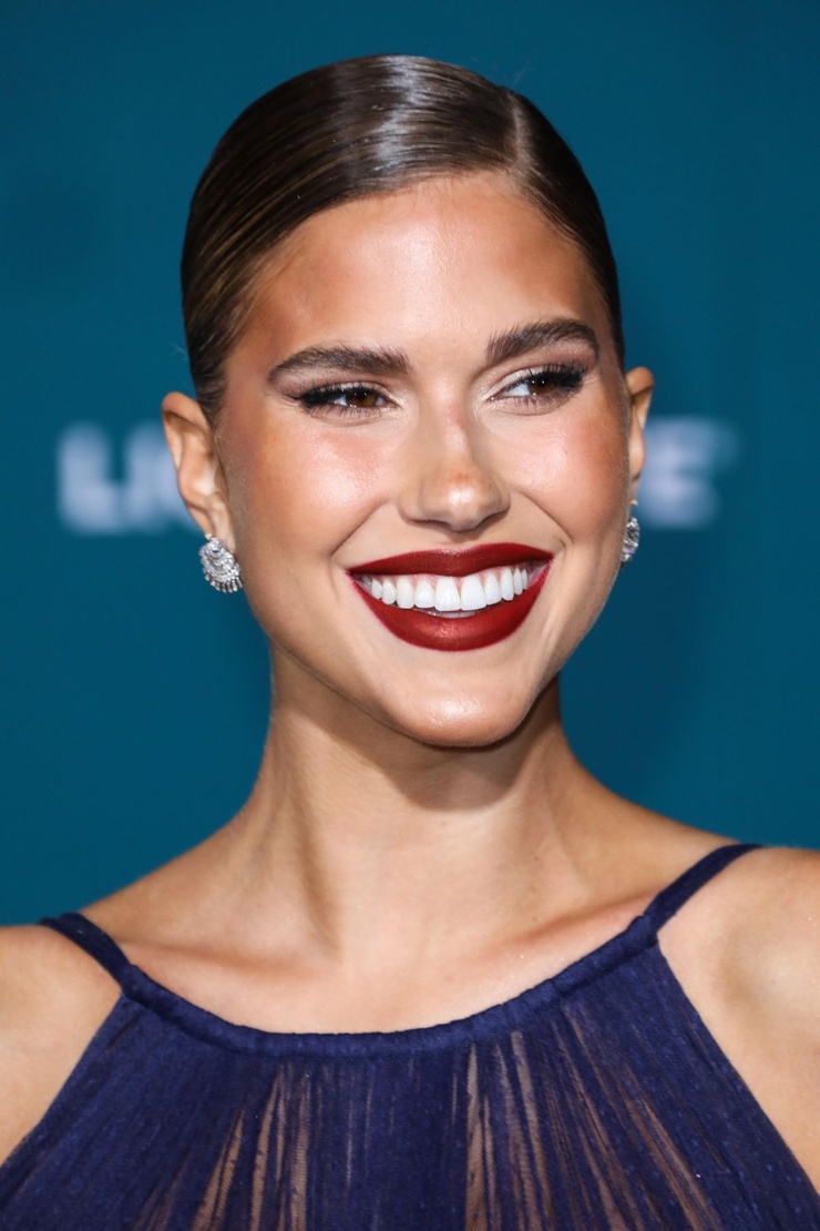 Kara Del Toro picture