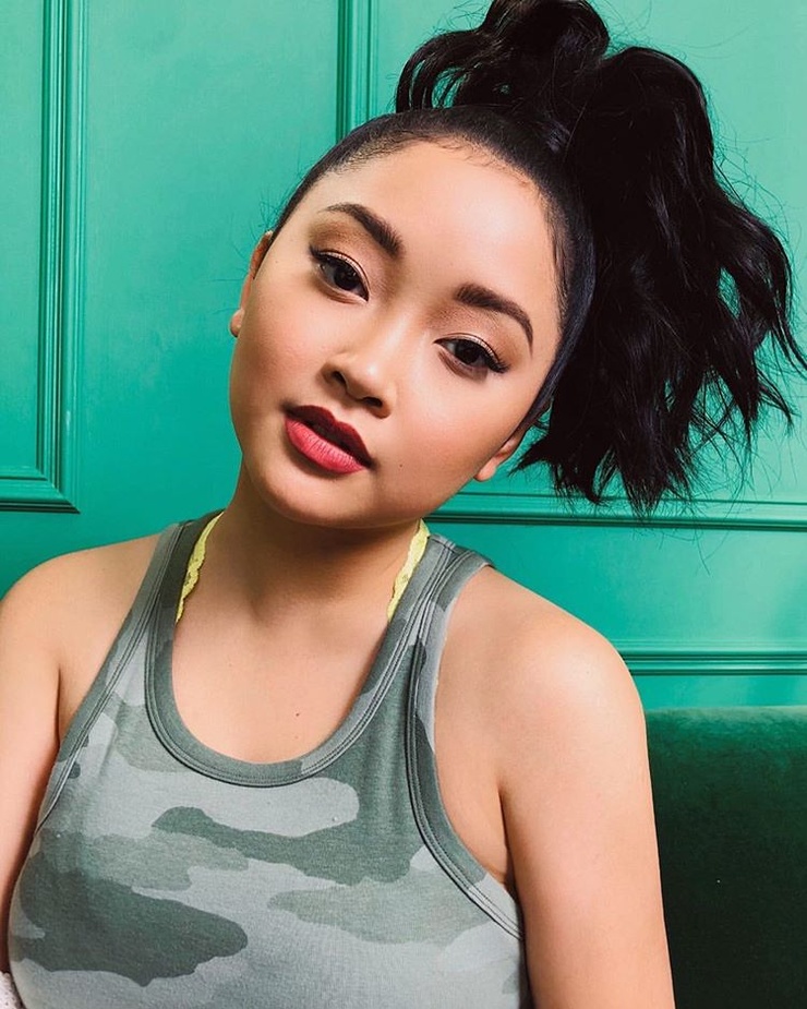 Picture of Lana Condor
