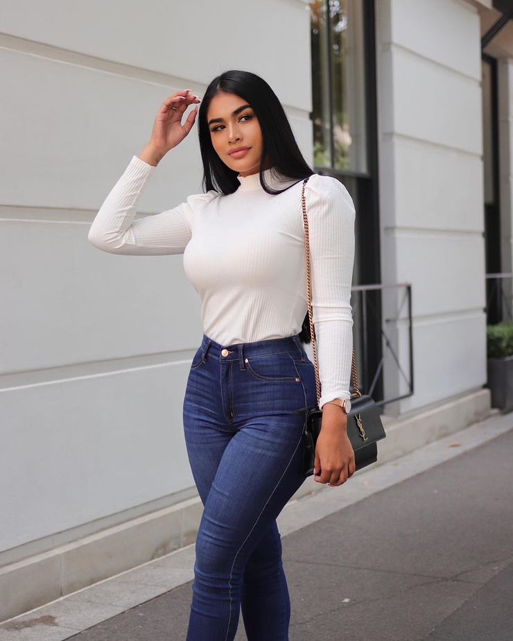 Picture of Maria Perez.