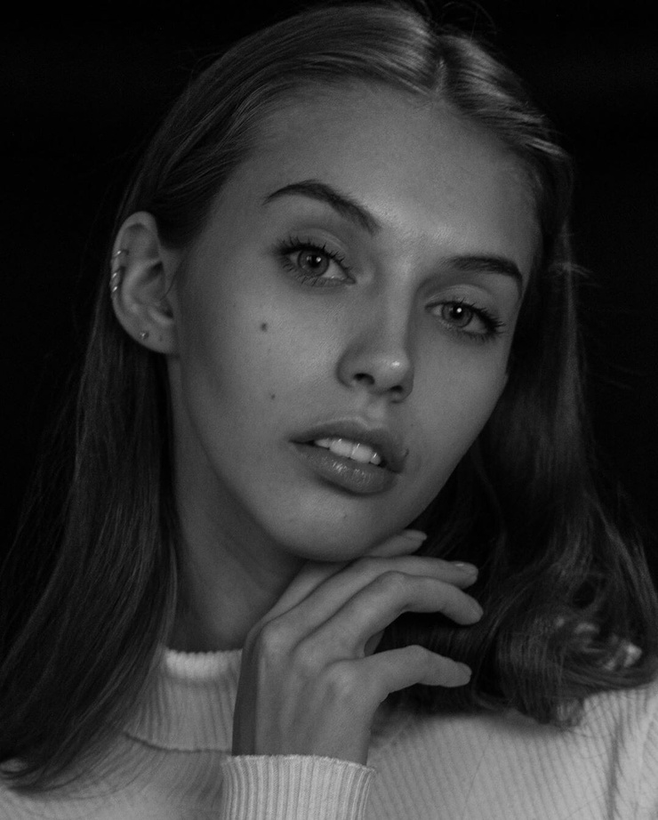 Picture of Yulia Rose