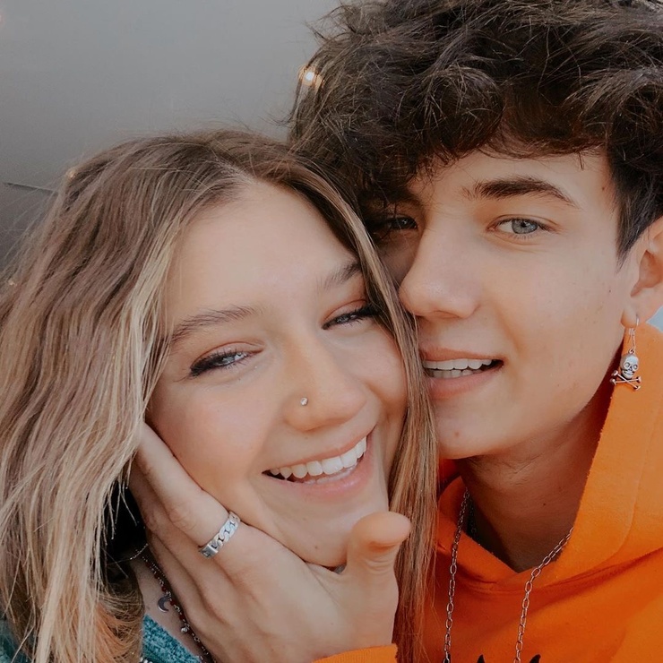 Picture of Madison Lewis