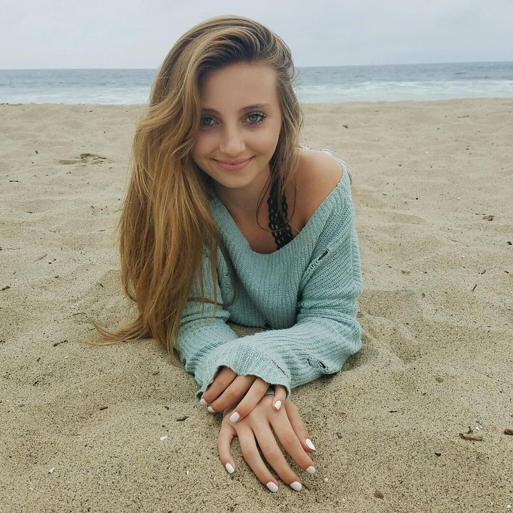 Picture of Amira Harvey
