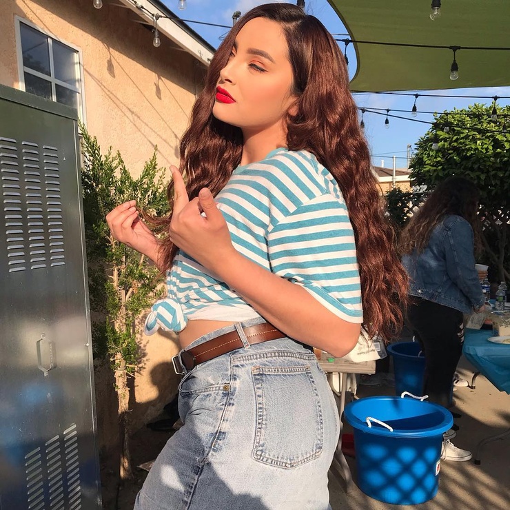 Zoey Luna image