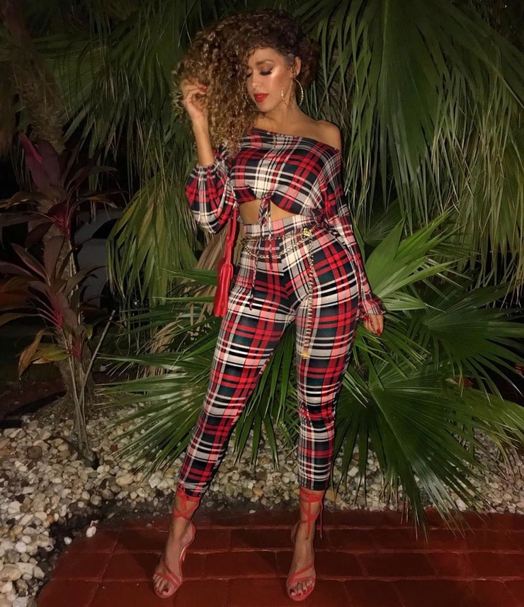 Picture of Aisha Thalia