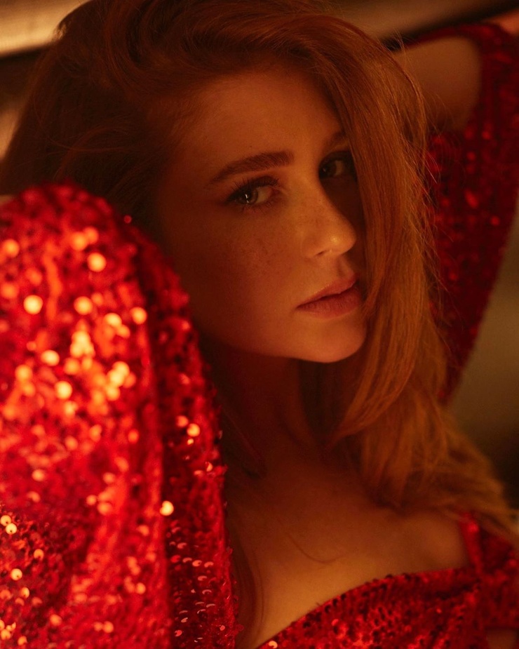 Picture of Marina Ruy Barbosa