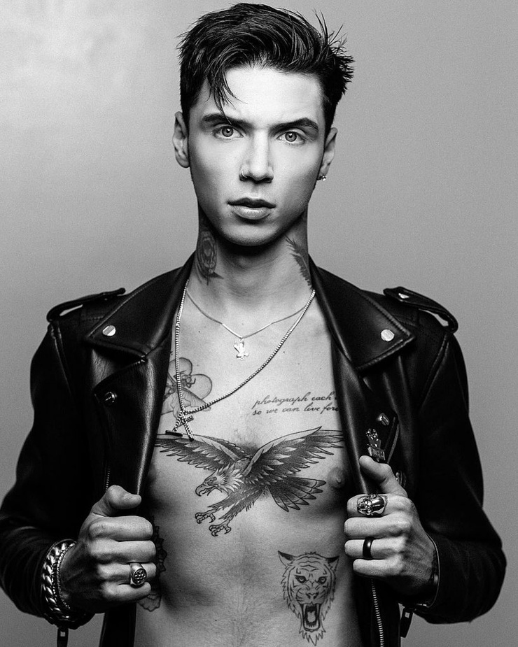 Picture of Andy Biersack