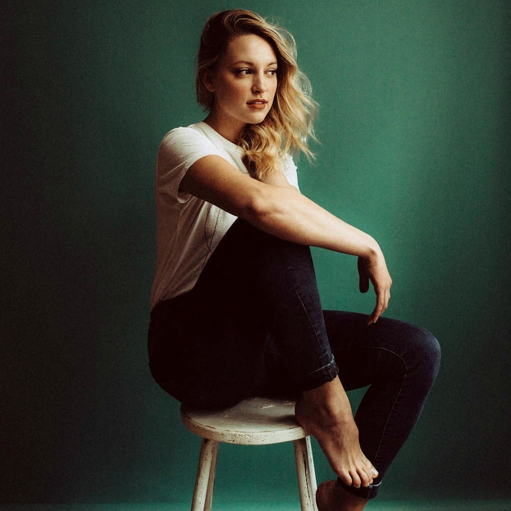 Anna Cameron picture