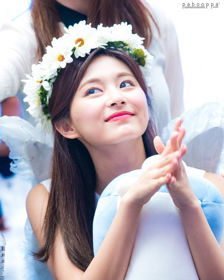 Image of Chou Tzu-yu (Tzuyu)