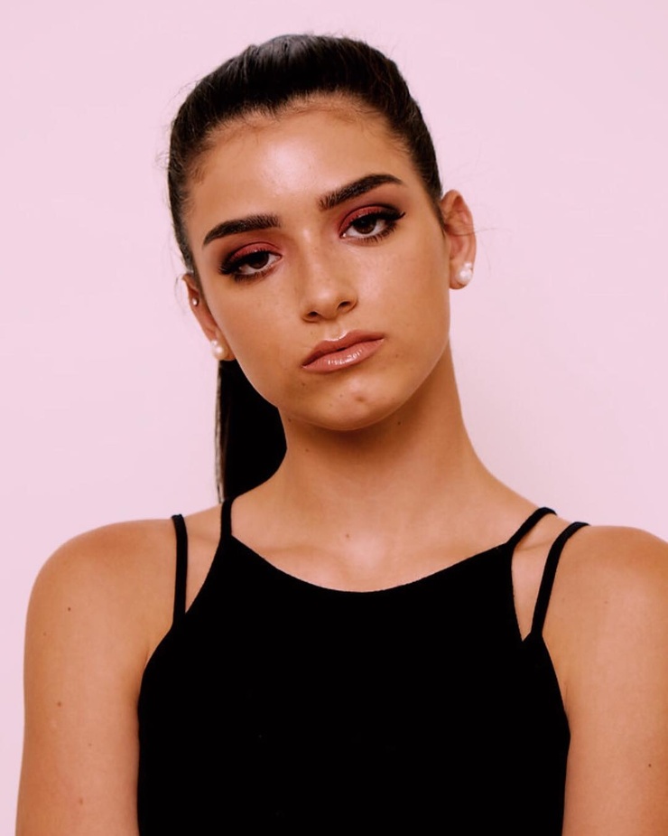 Picture of Dixie D'Amelio