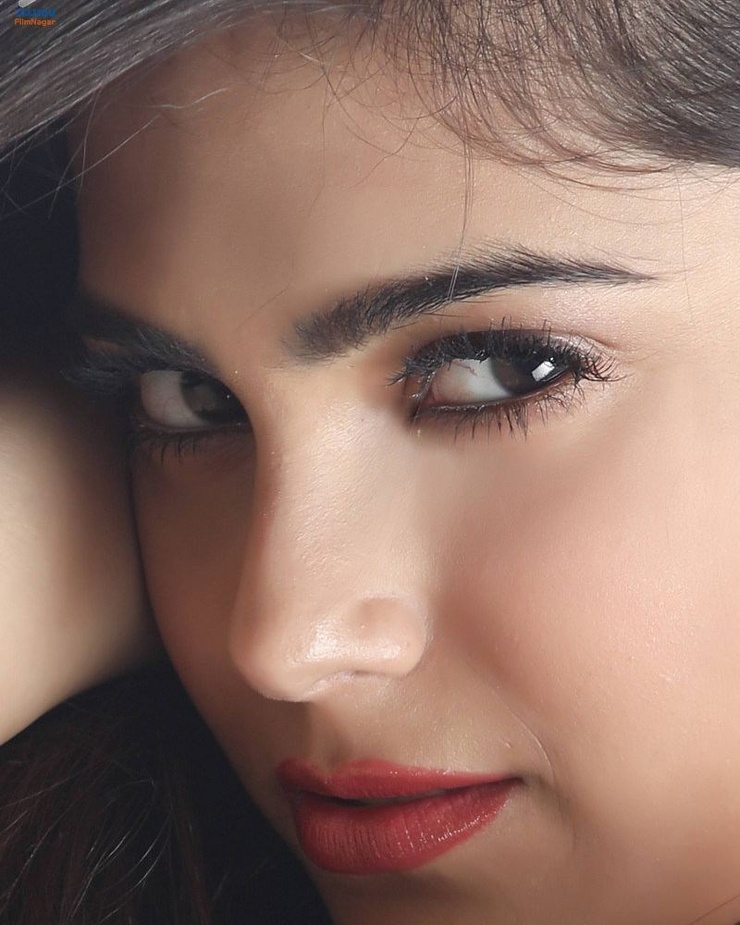 Naina Ganguly picture