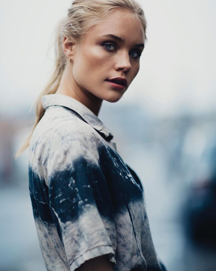 Picture of Brooke Perry