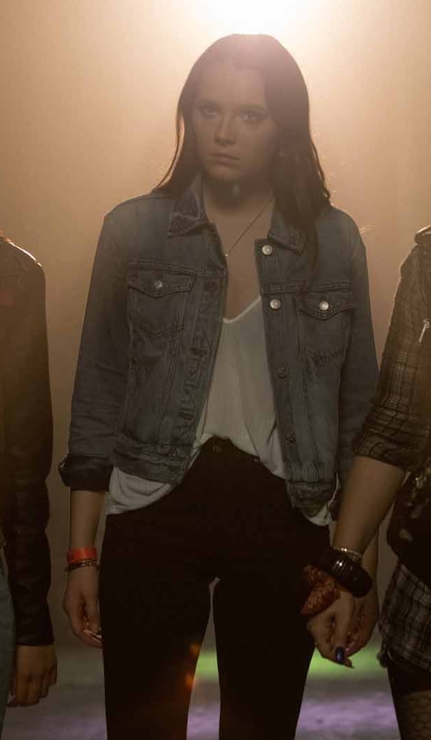 Picture of Amy Forsyth