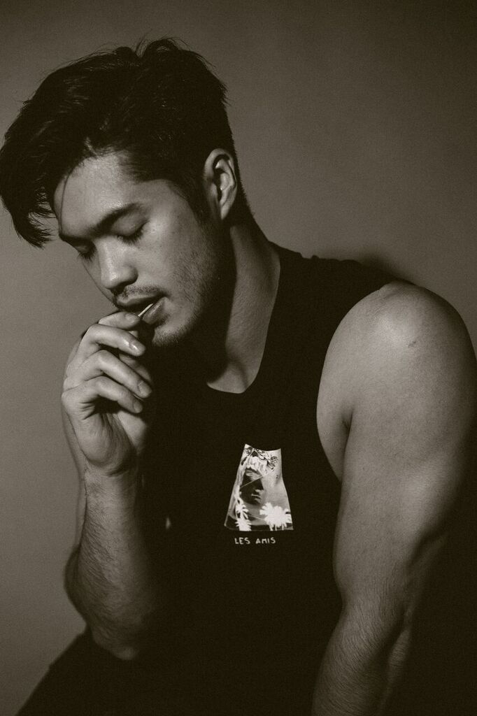 Picture of Ross Butler