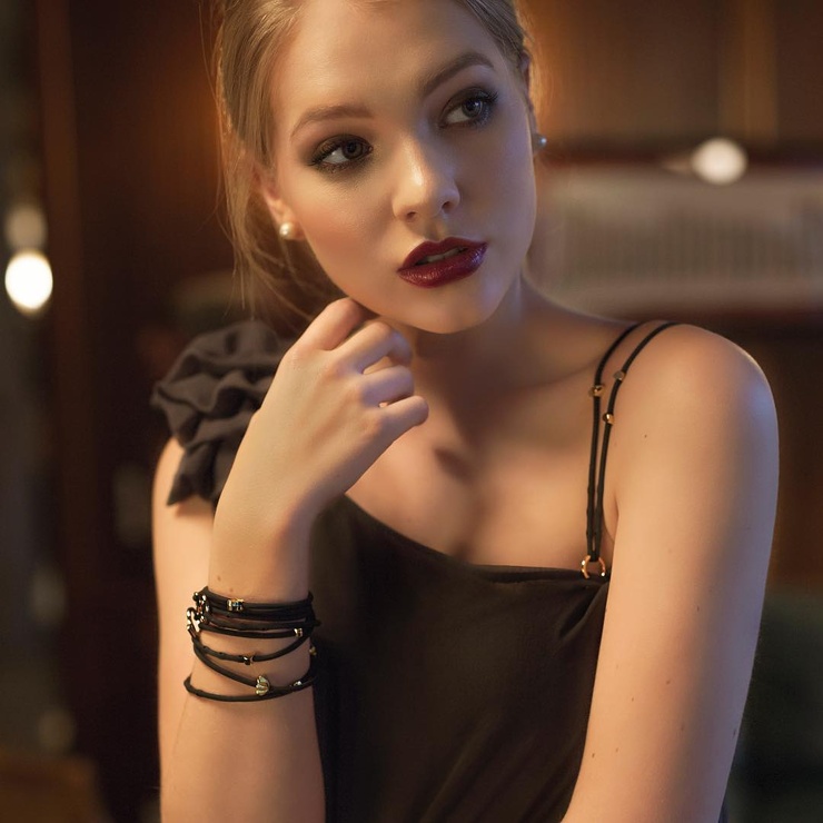 Picture of Anna Maradan