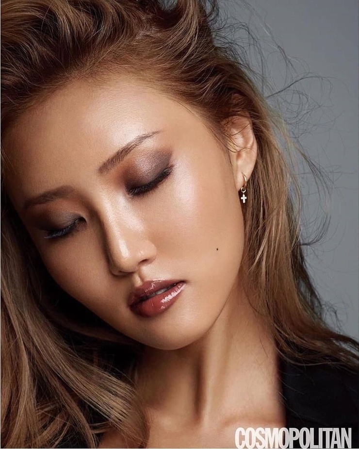 Hwasa image