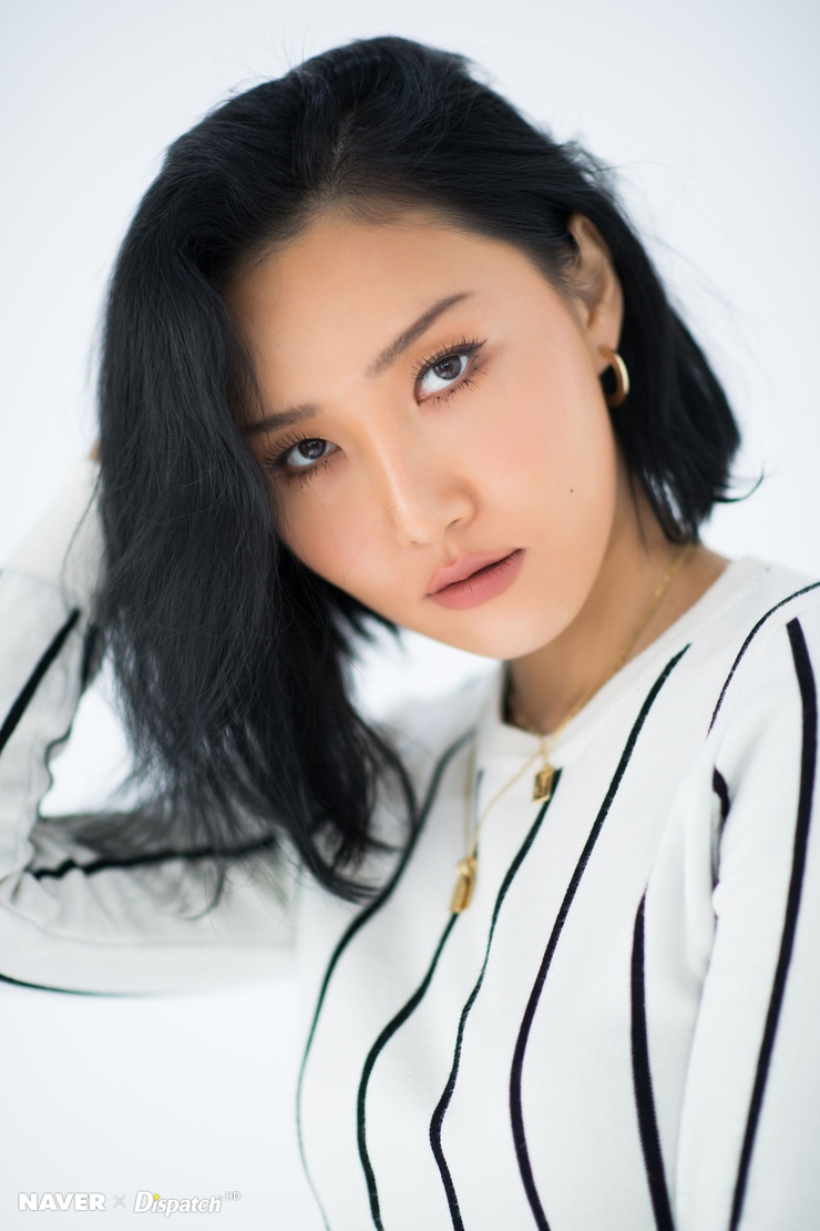 Hwasa picture