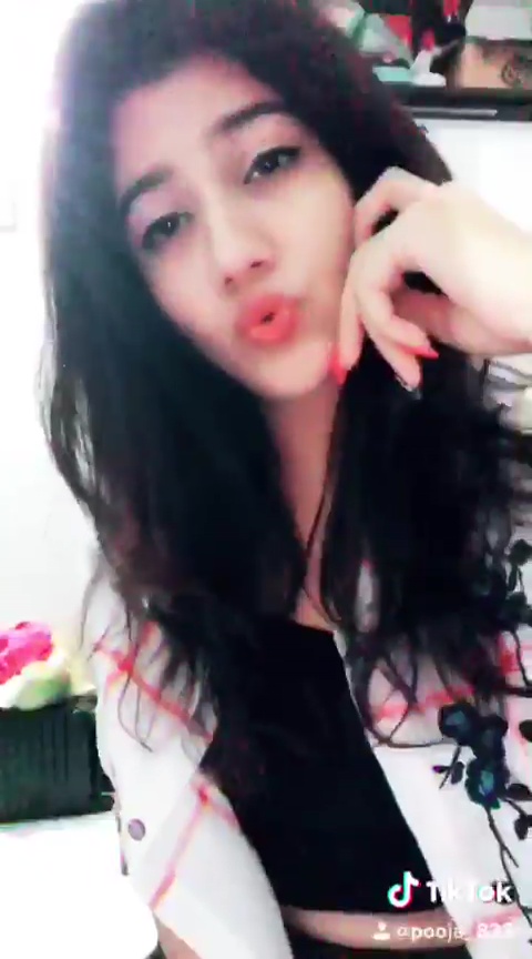 Picture of Pooja Solanki