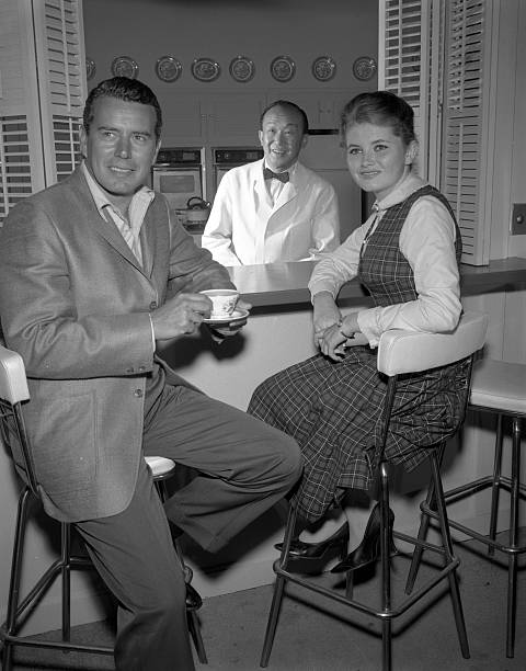 John Forsythe, Sammee Tong, Noreen Corcoran