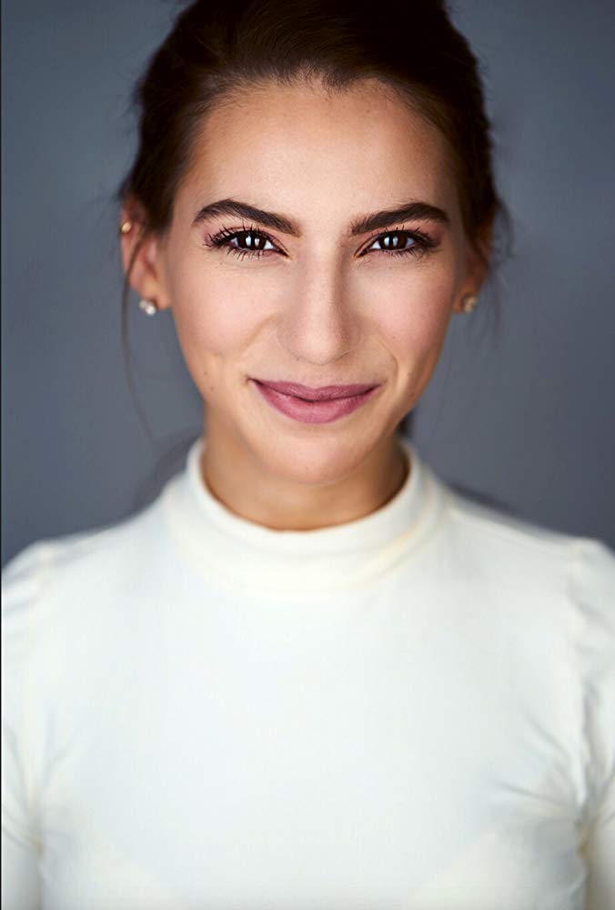 Picture of Tara Rose Schreiber