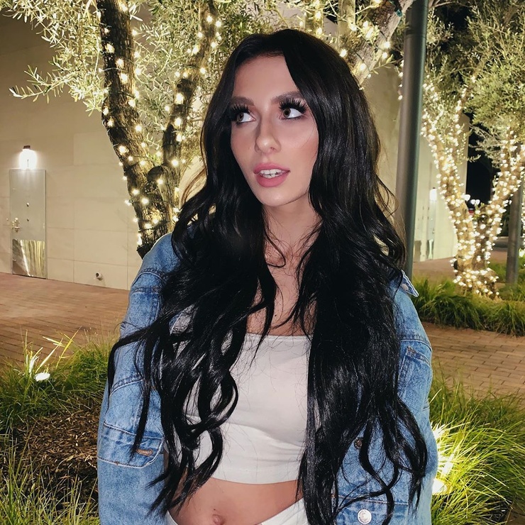 Picture of Danielle Renaee