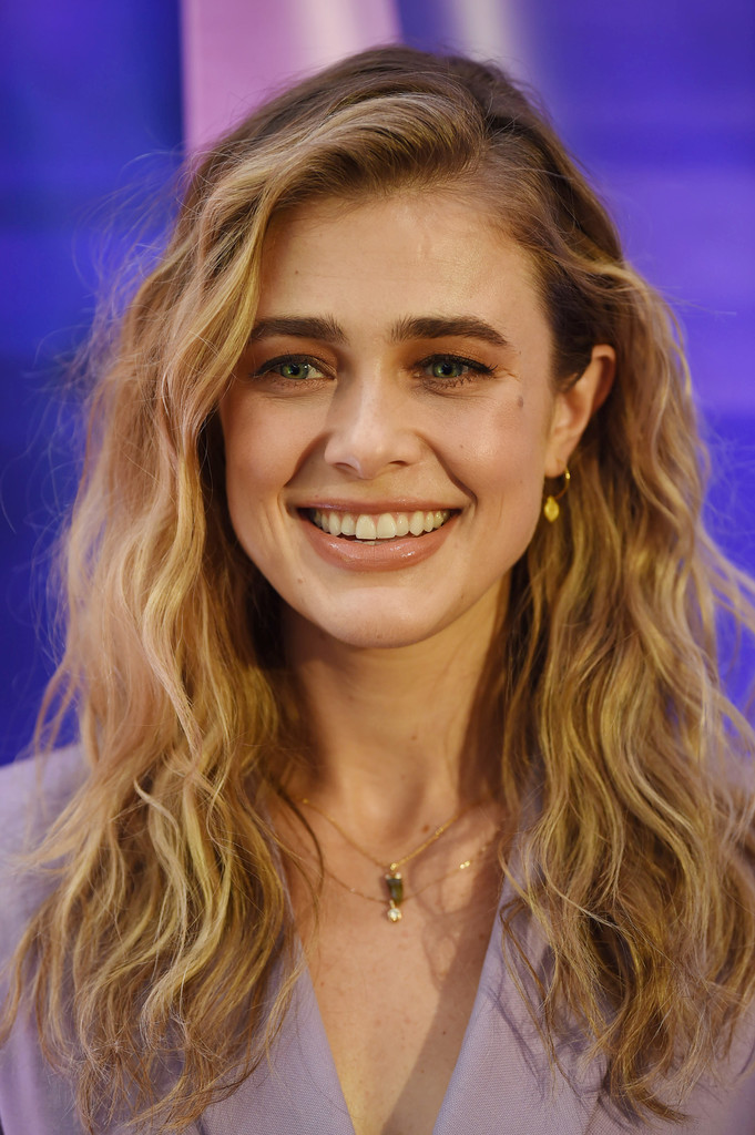 Melissa Roxburgh