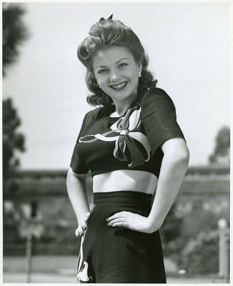 Anne Baxter