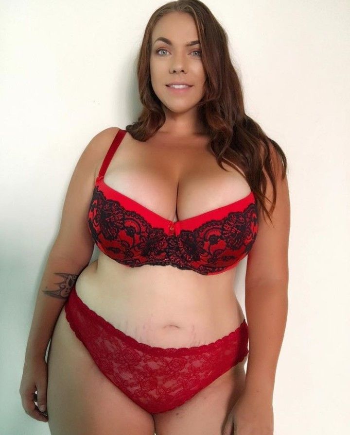 Picture of Ashleigh Dunn