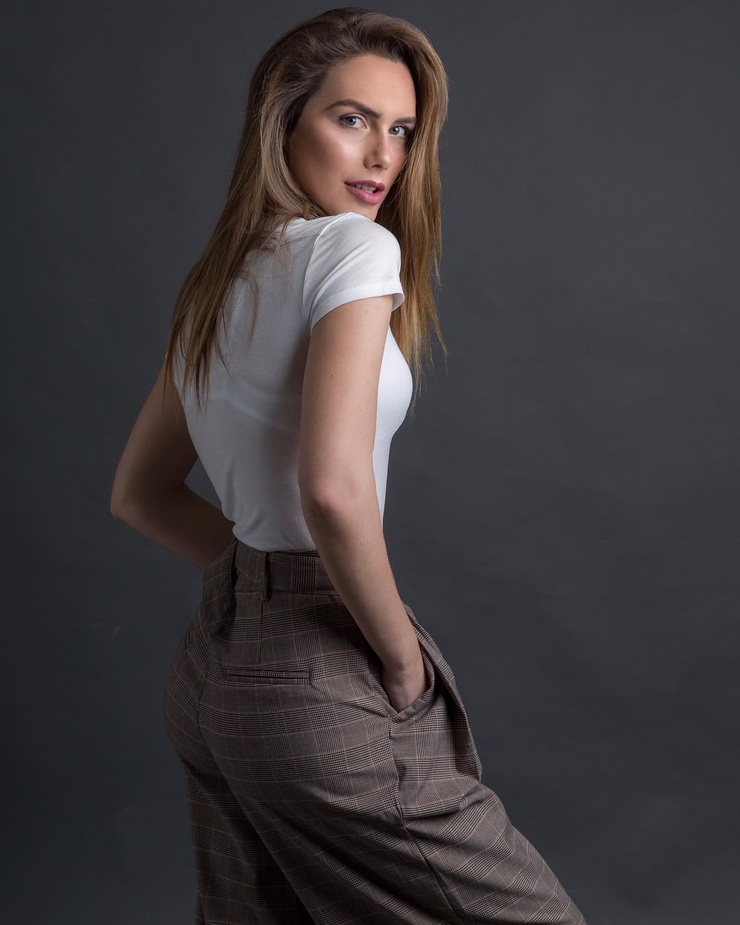 Picture of Angela Ponce