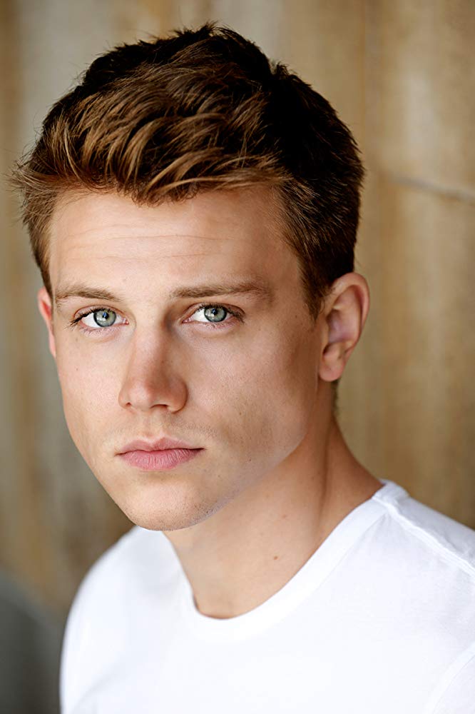 Picture of Alex Saxon