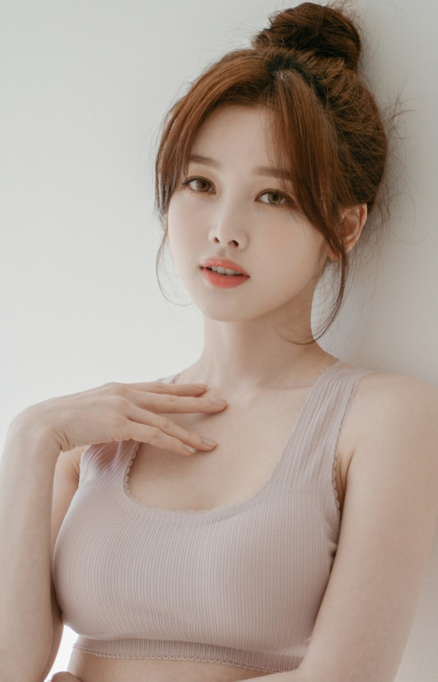 Picture of Kim Hee Jung