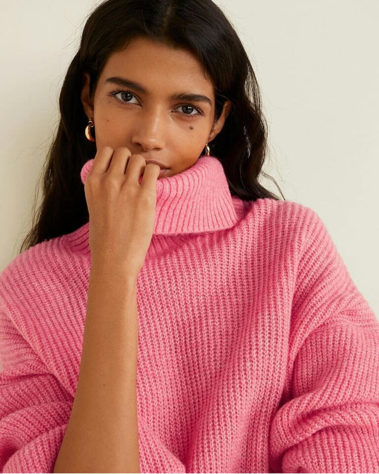 Picture of Pooja Mor