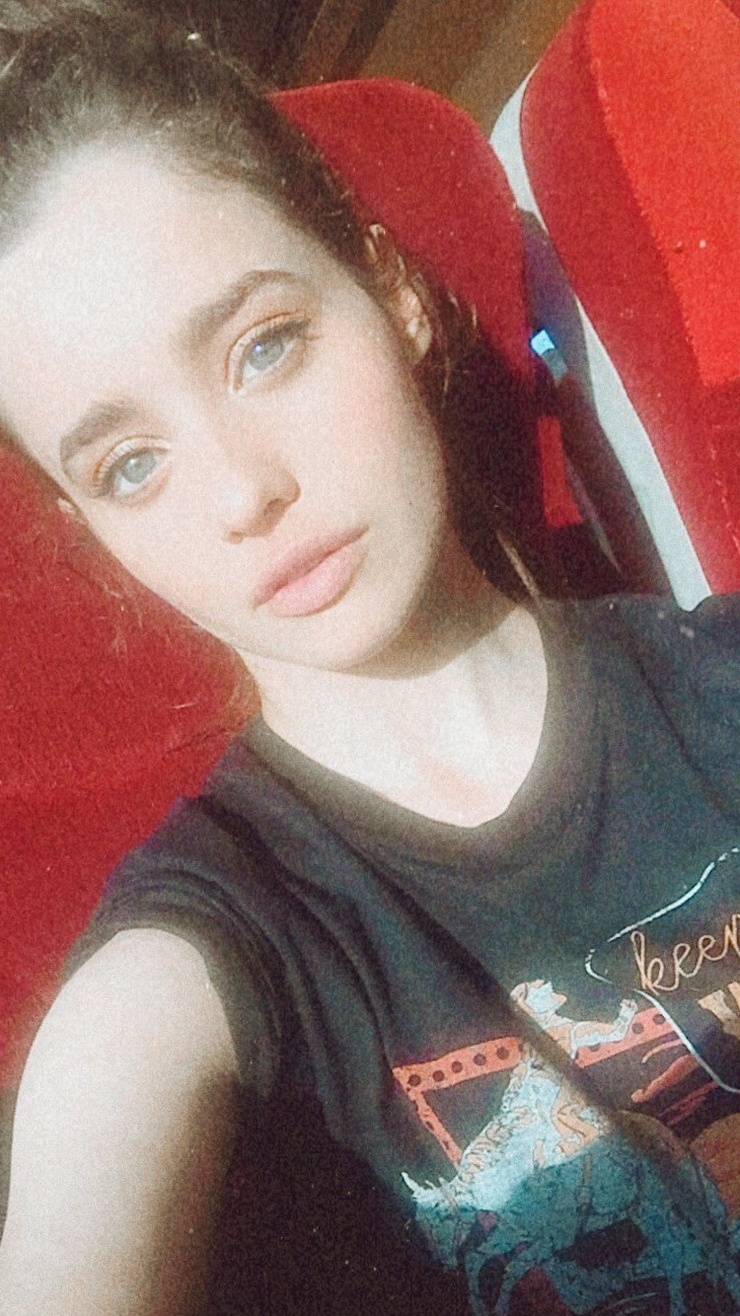 Picture of Holly Earl