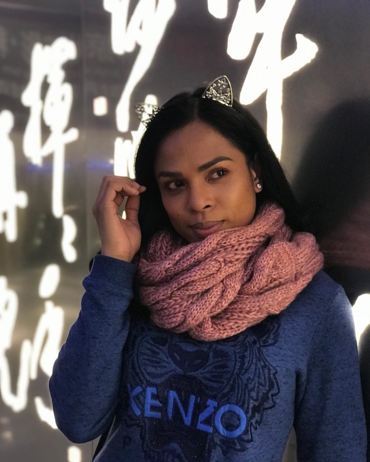 Picture of Nikki Raven