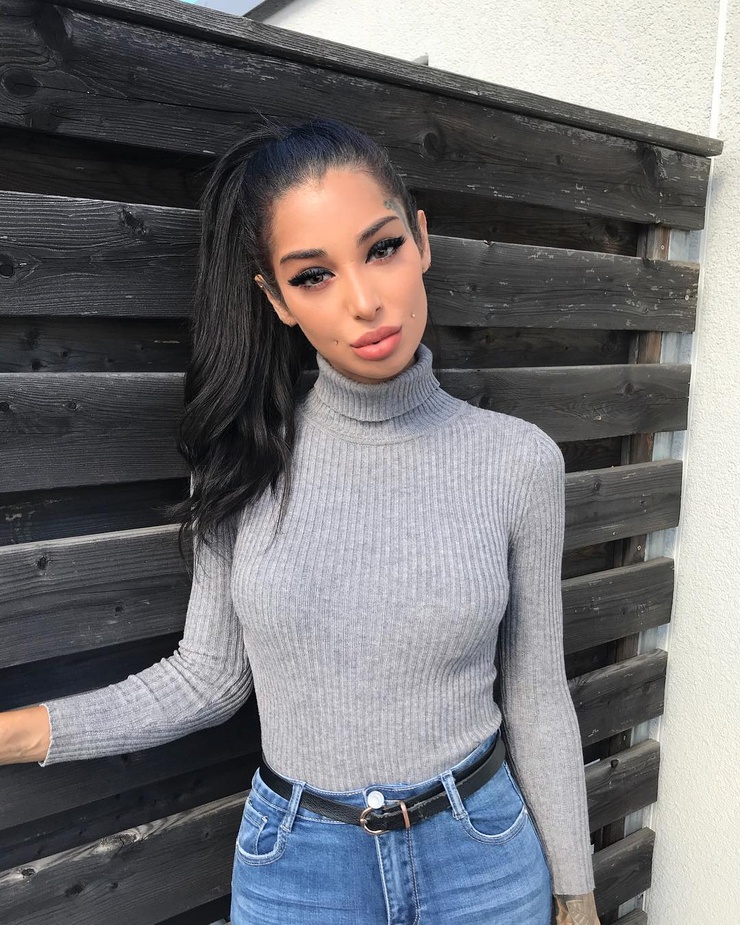 Picture of Alev Rules