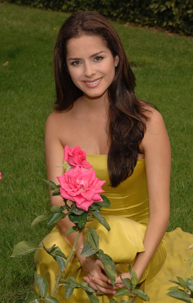 Danna García picture