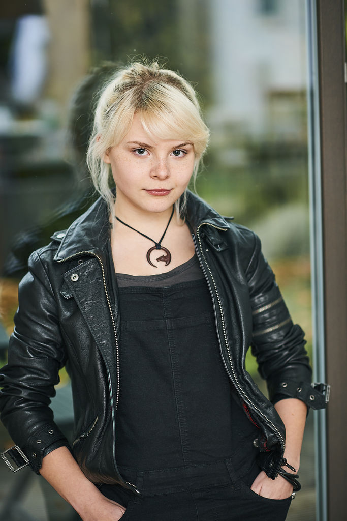 Carlotta Truman image