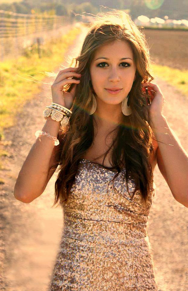 Sarah Sacher picture